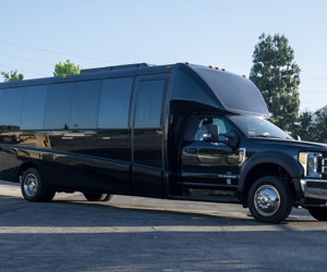 27 Passenger Shuttle Bus | Party Bus Los Angeles